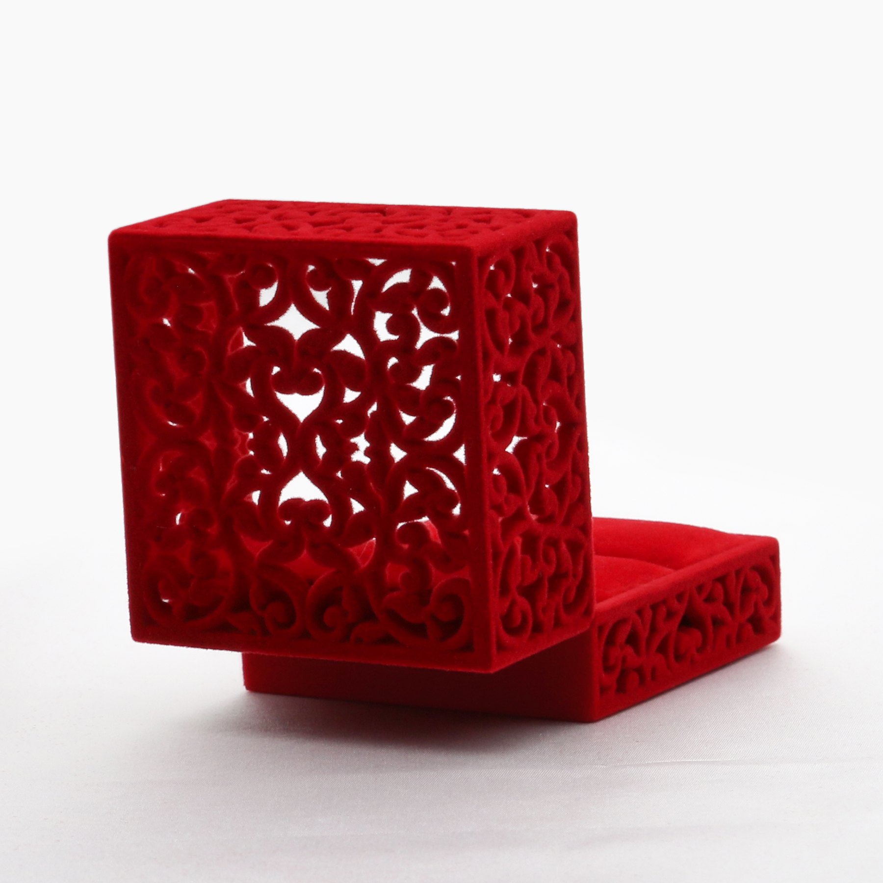 Ring Jali Box – Red – Jewellery Box Manchester Ltd